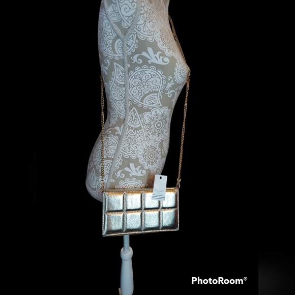Ophelia Roe | Bags | Ophelia Roe Gold Crossbodyclutch Nwt | Poshmark